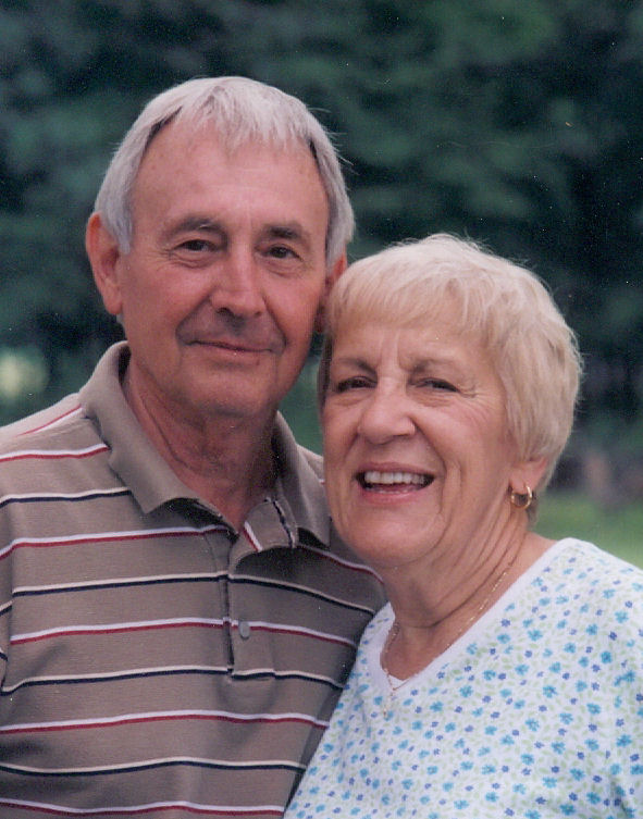 Davault, Gerald E. “Jerry” – The Dalton Gazette & The Kidron News