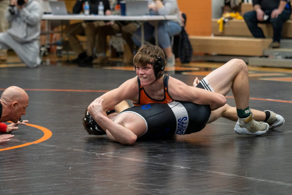 HS WRESTLING: Bears first, Dawgs second at WCAL tourney – The Dalton ...