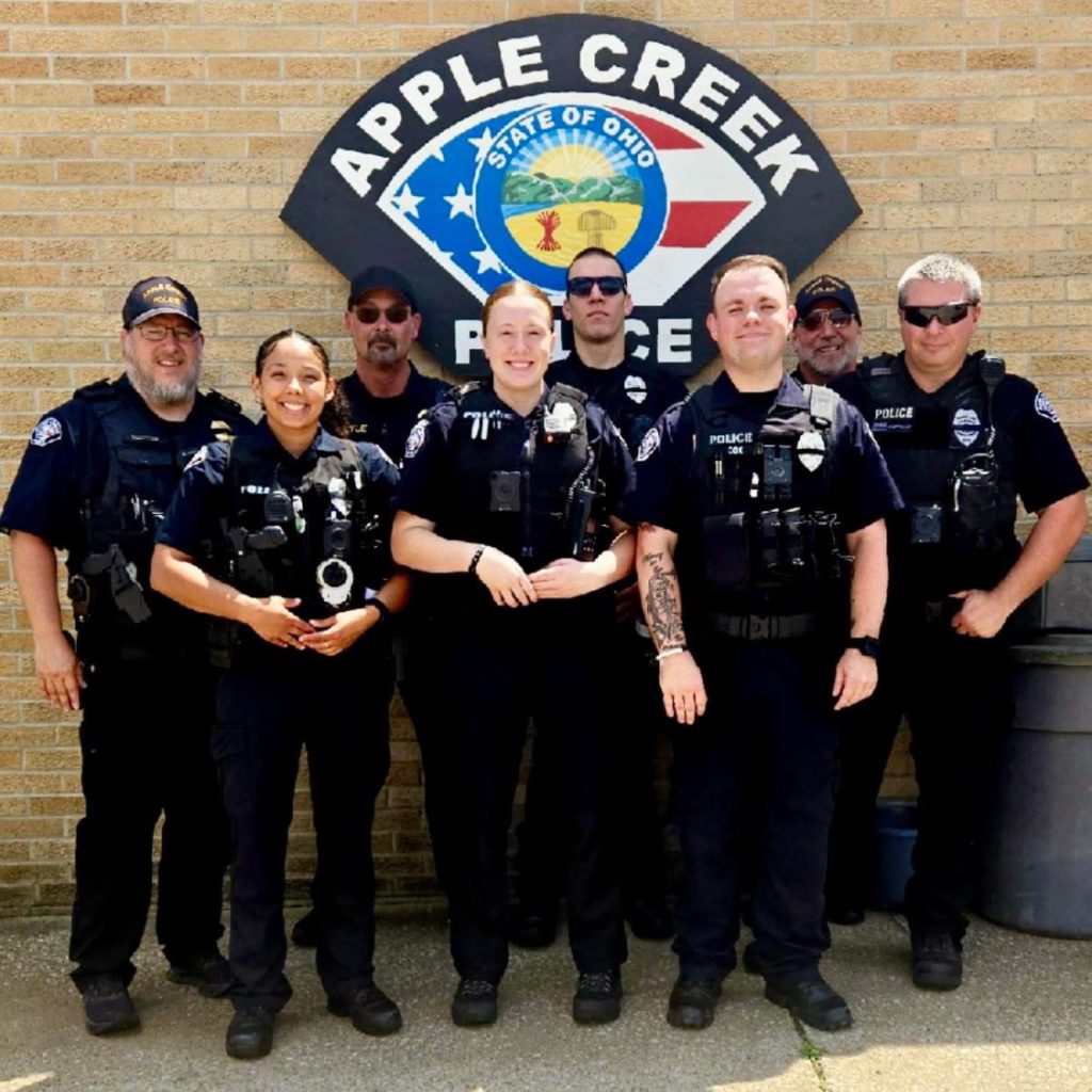 Apple Creek PD takes extra steps to connect with community – The Dalton ...